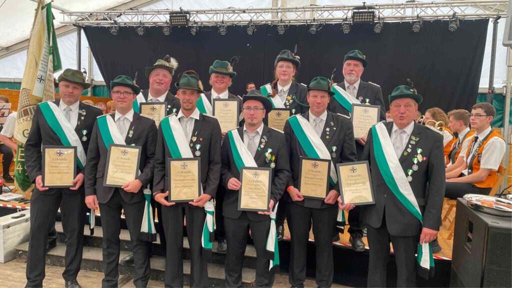 Ehrungen – St. Sebastianus Ehrenkreuz zweimal verliehen – St. Sebastianus Schützenbruderschaft ...